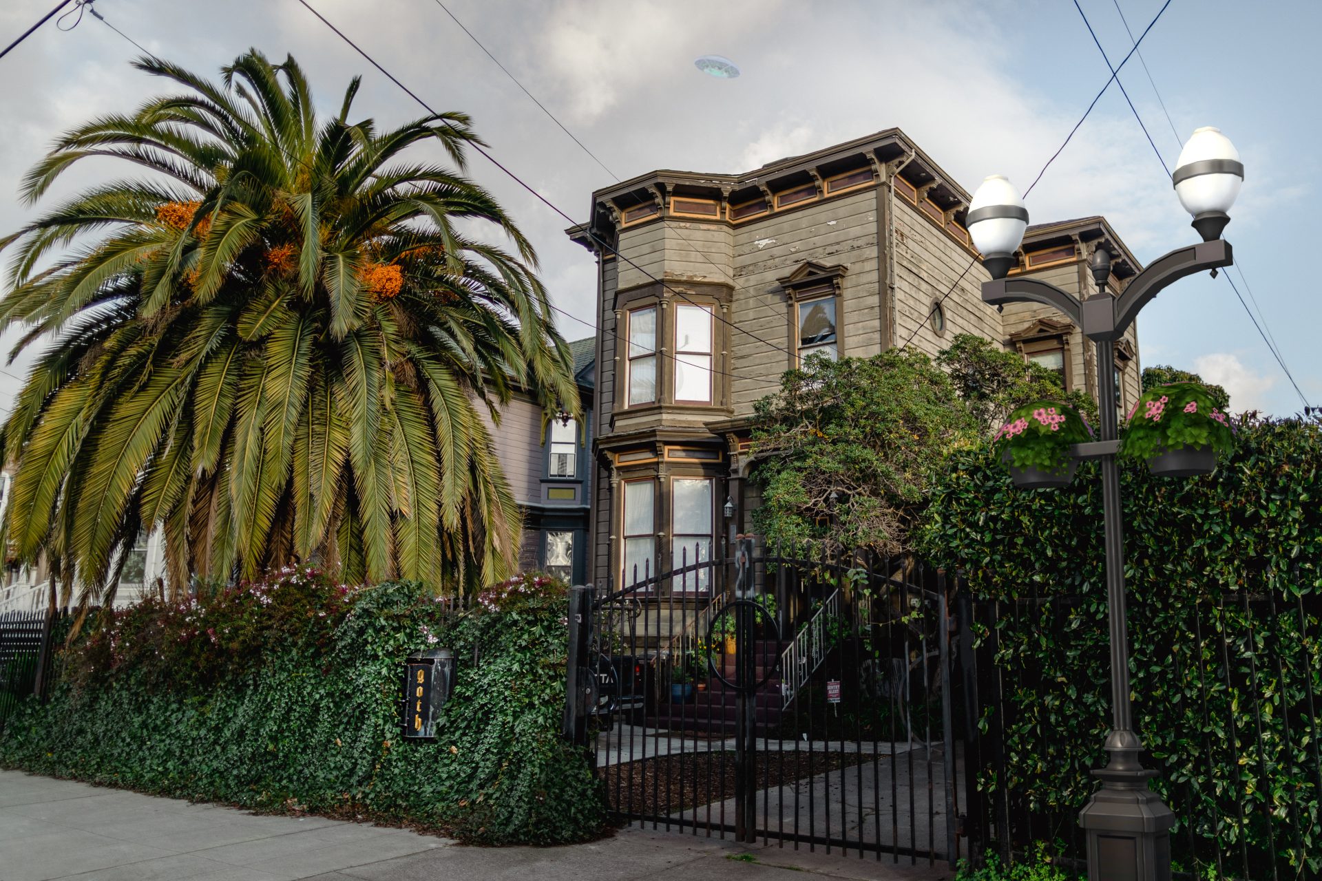 Simspiration: The Craftsman-Style Homes of Oakland