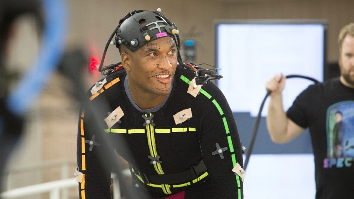 Meet the Cast of Longshot