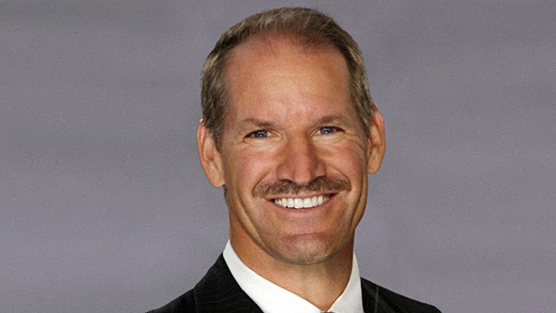 Meet the Cast of Longshot