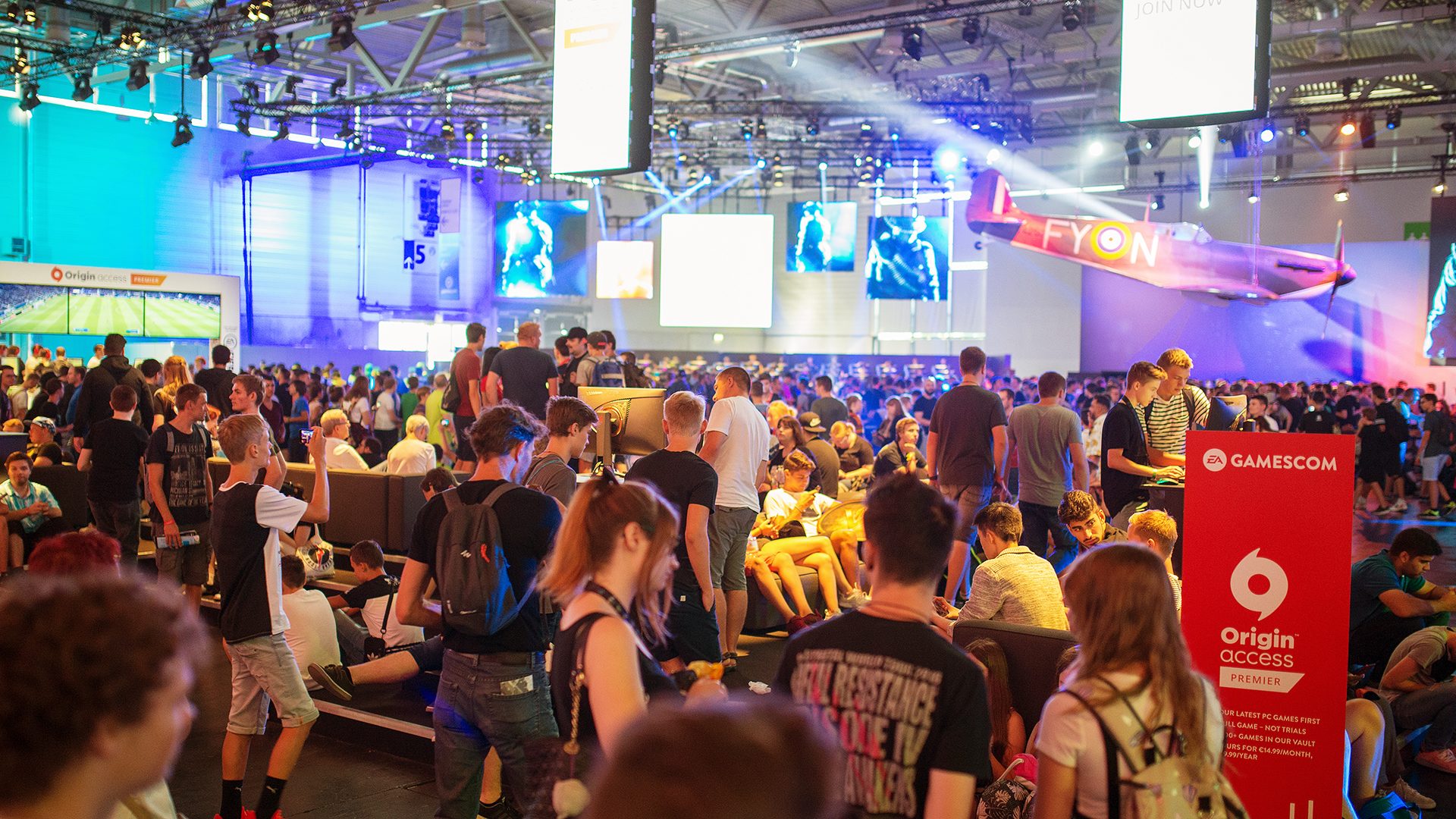 gamescom 2018 - Join us for gamescom - Official EA Site