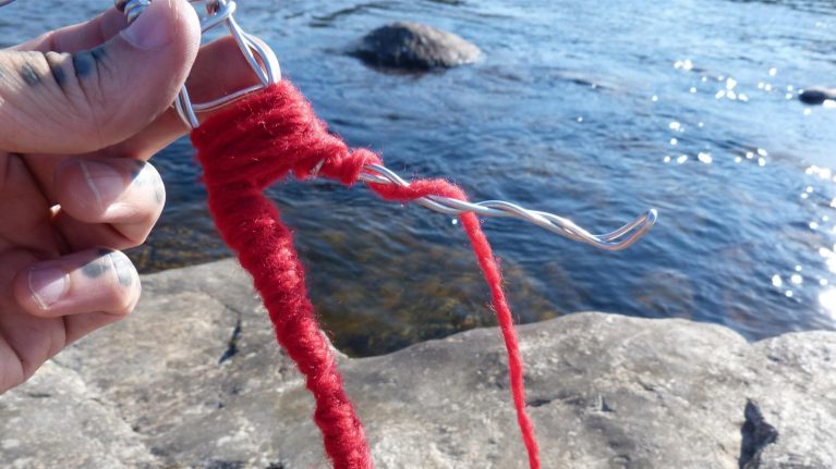 How to Make Your Own Yarny Guide