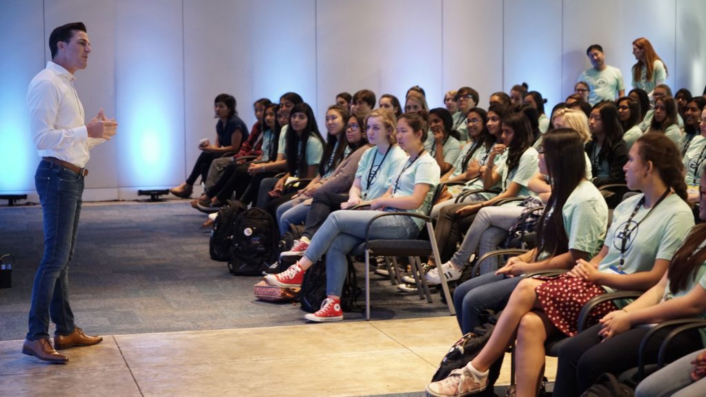 EA Wraps Up 2016 Girls Who Code Summer Immersion Program